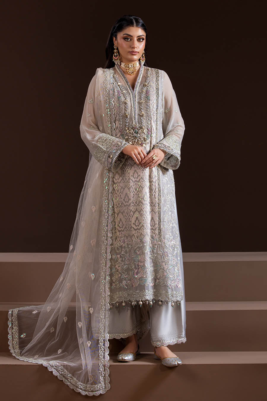 Elegant Crinkle Chiffon Outfit with 3D Embroidery & Charmeuse Silk ...